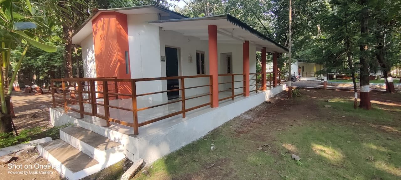 AC Cottage - Padamdungari Eco Tourism Center